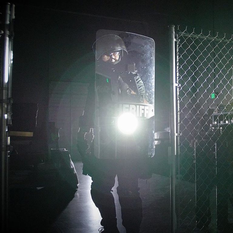 Taker R40 Riot Shield Light | FoxFury